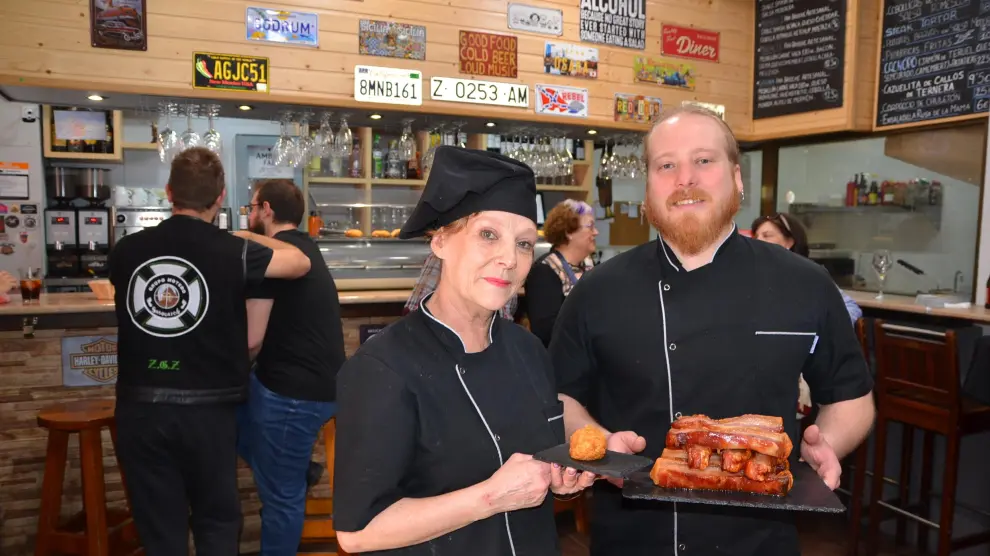 Modorro, madre e hijo al frente de una nueva taberna en el Arrabal