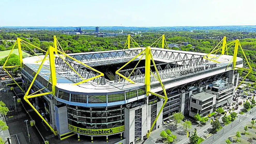 Los estadios de la Eurocopa: diez colosos teutones y una curiosa paradoja