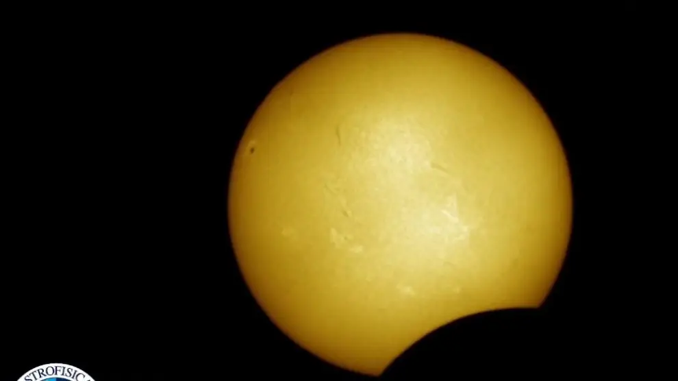Así se ha visto el eclipse parcial de sol hoy