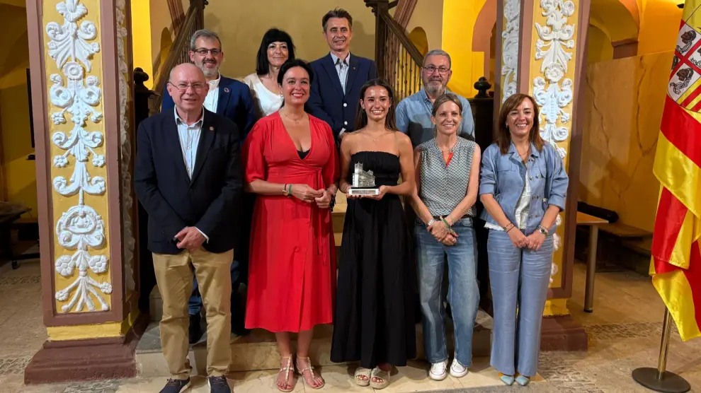 La oscense Inés Bergua recibe el calor de su ciudad tras un hito para ...