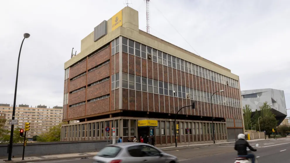 edificio correos el portillo