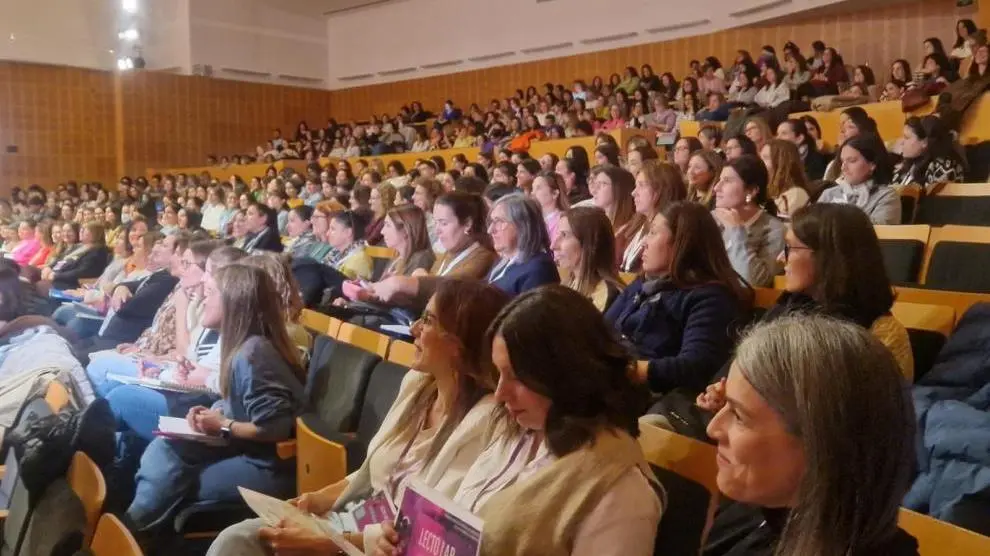 Aragón lanza un programa para mejorar la enseñanza en electroescritura ...