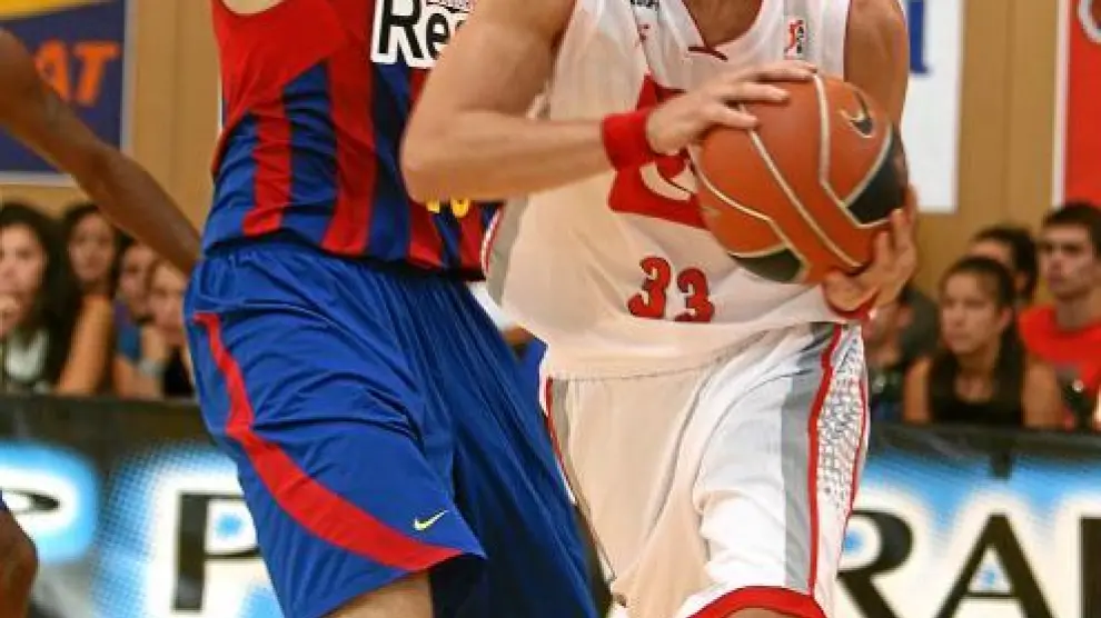 Toppert firma dos años más en el CAI