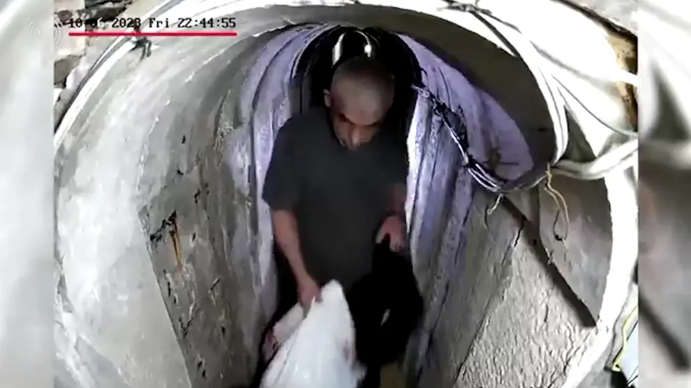 Vídeo | Publican supuestas imágenes de Yahya Sinwar en la víspera del ...