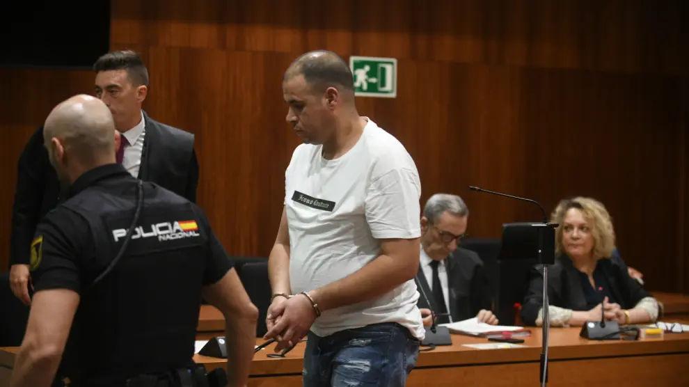 El jurado declara culpable de asesinato al acusado por el crimen por un pase de droga en Ejea