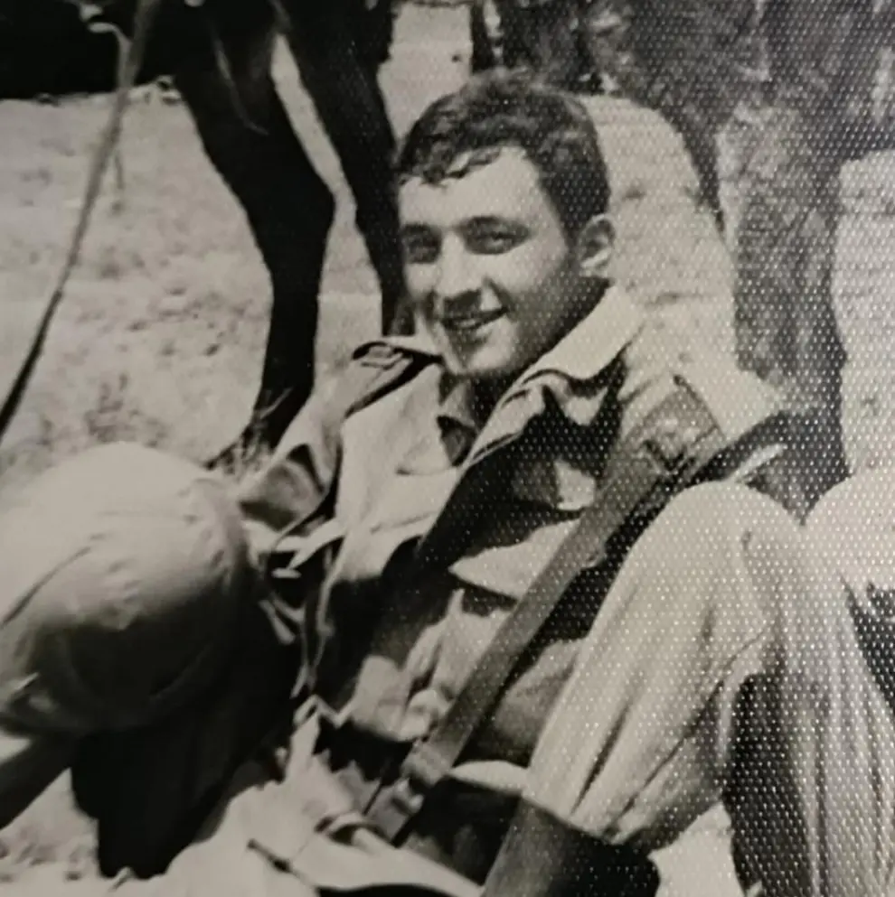 Imágenes de la vida de Alicia Mullor, economista de Zaragoza que ...