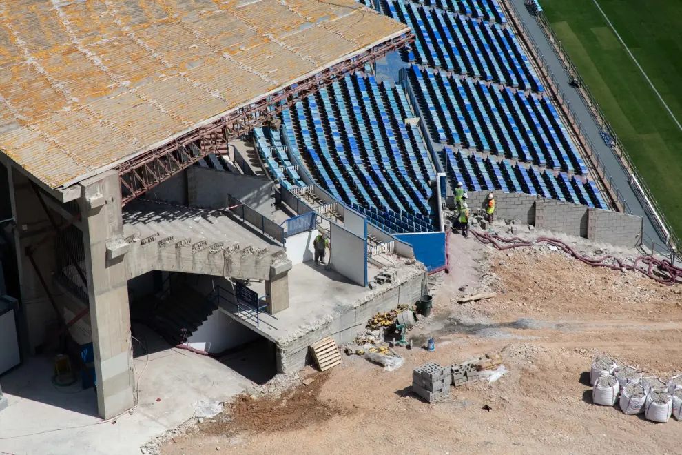 El derribo de El Cubo de La Romareda, en imágenes | Imágenes