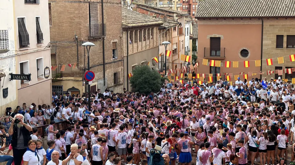 Fotos | Barbastro da comienzo a sus fiestas 2024 | Imágenes