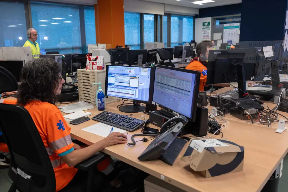 Fotos | Así se refuerza el 061 Aragón durante las fiestas del Pilar ...