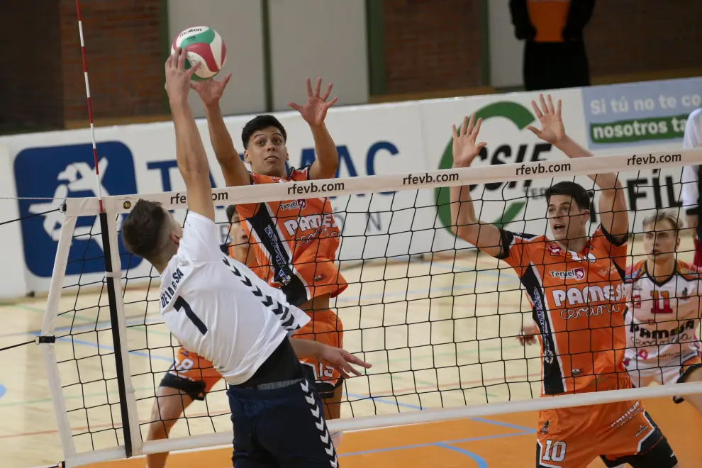 Fotos del partido Pamesa Teruel-CV Palma, de la Superliga de voleibol ...