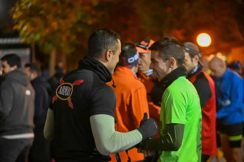 Fotos | Salida de la carrera Night Trail Zaragoza | Imágenes