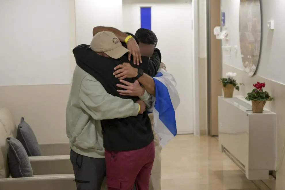 Todas las imágenes de la emotiva liberación de las rehenes | Imágenes