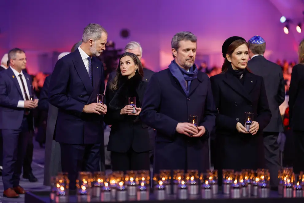 Fotos | Los reyes asisten al homenaje por las víctimas de nazismo en ...