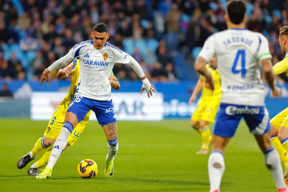 Fotos | Partido Real Zaragoza-Cádiz, jornada 25 de Segunda División ...