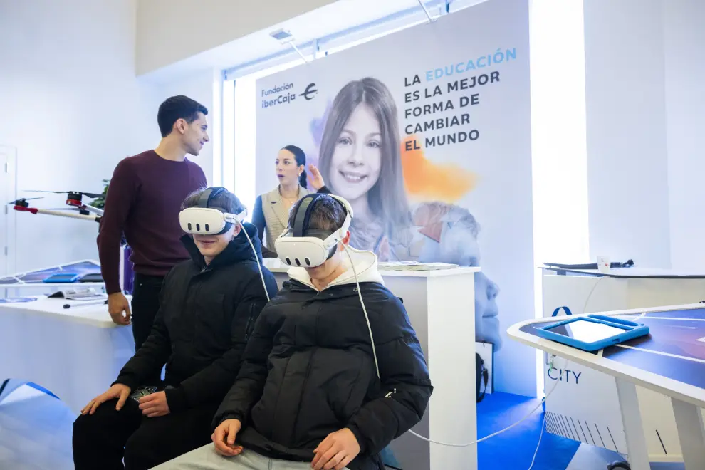 Éxito de participación en el I Congreso Nacional de Educación STEAM | Imágenes