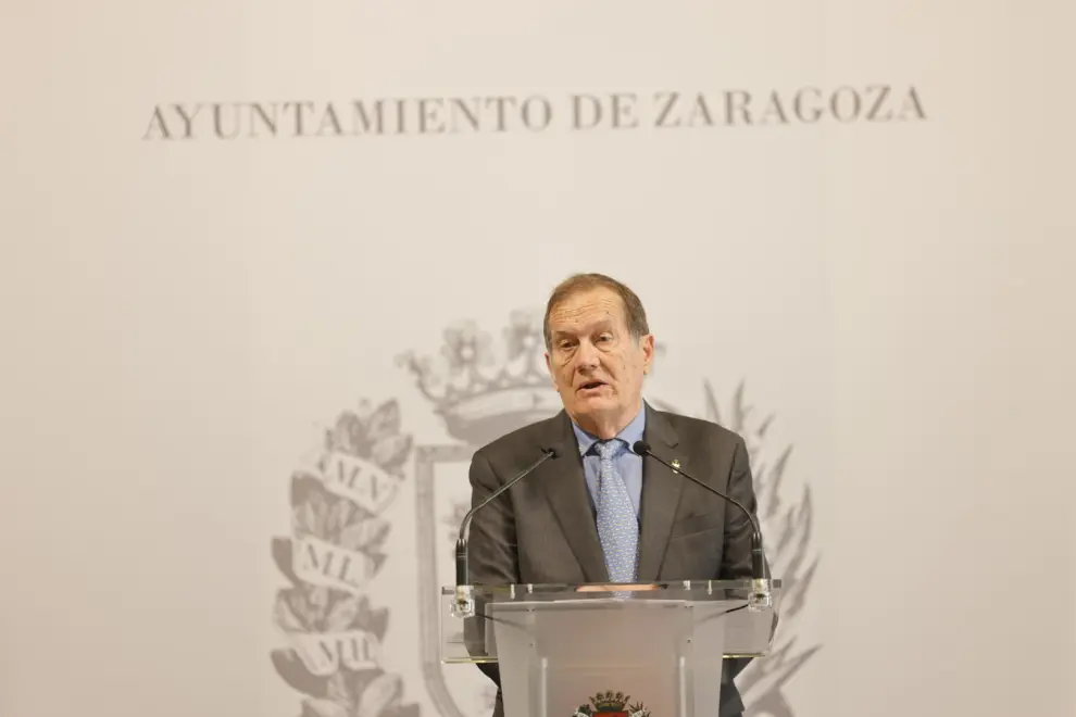 Fotos | La Presentación del cartel y el pregonero de la Semana Santa 2025 en Zaragoza | Imágenes