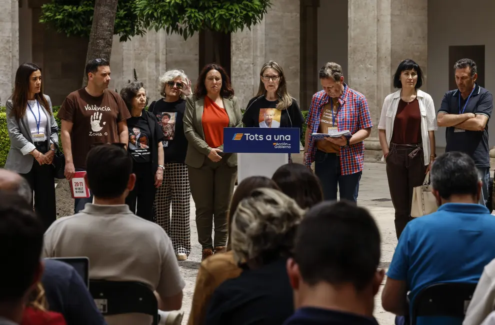 Fotos | Pedro Sánchez se reúne en Valencia con las asociaciones de ...
