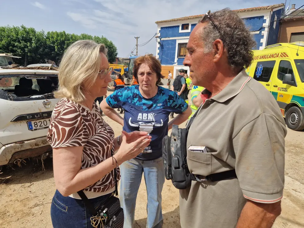 Fotos | Los vecinos limpian los pueblos afectados por las tormentas en ...