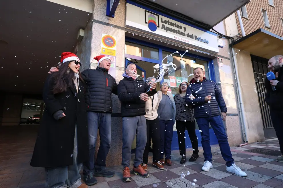Fotos de los premiados en el Sorteo de la Lotería | Imágenes