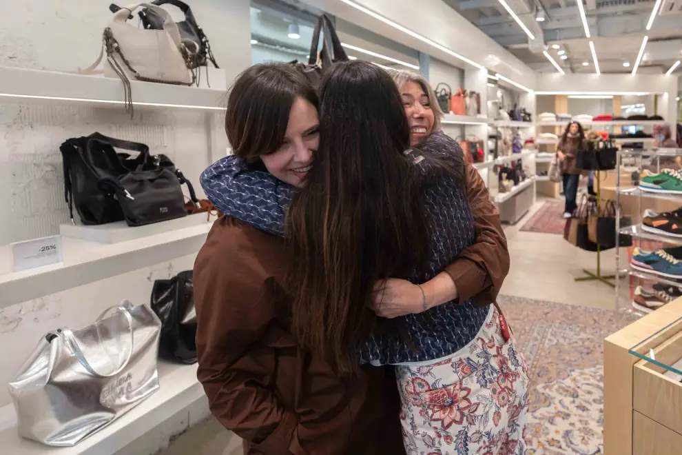 Fotos | Las tiendas de Bimba y Lola en Zaragoza celebran un segundo ...