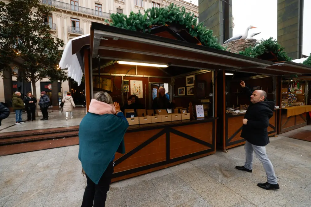 Fotos | 'Libros que Importan' regresa a la plaza del Pilar | Imágenes