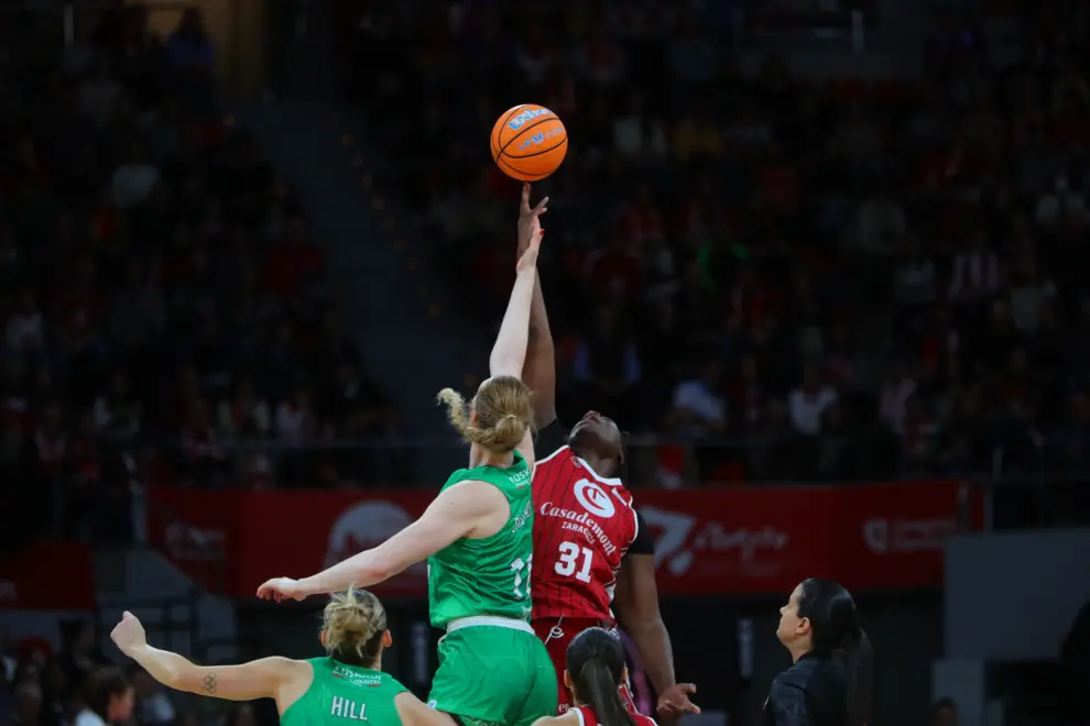 Fotos | Casademont Zaragoza-Araski, de la Liga Femenina Endesa | Imágenes