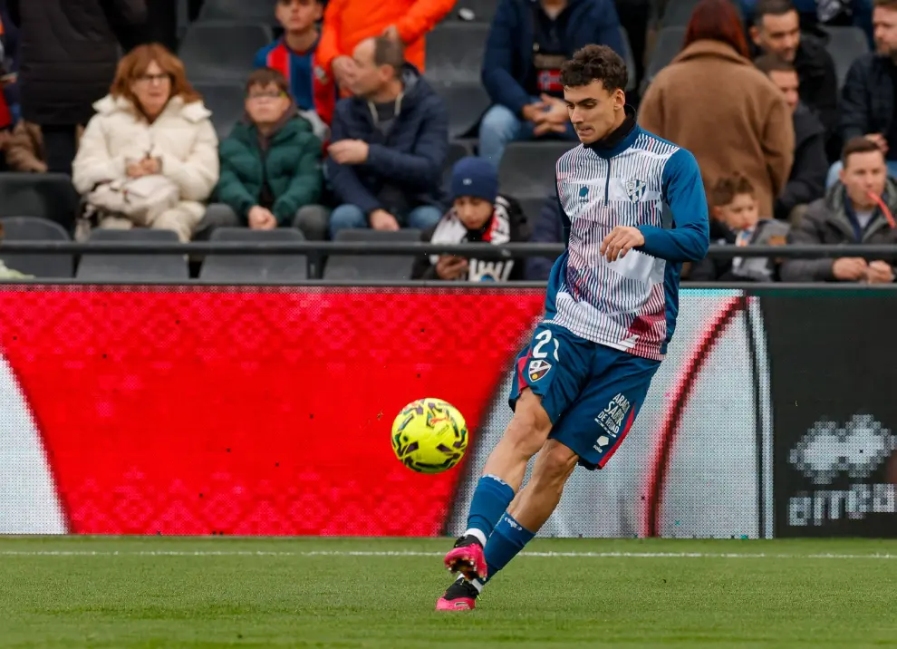 Fotos | Partido entre el CD Castellón y la SD Huesca | Imágenes