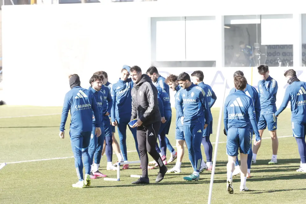 Fotos del entrenamiento del Real Zaragoza previo al partido contra el ...