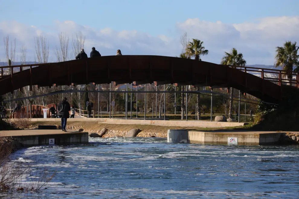 Fotos | El canal de Aguas Bravas de Zaragoza revive | Imágenes