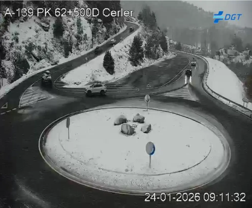 Fotos | La borrasca Ingrid barre el Pirineo y deja nieve en Teruel ...