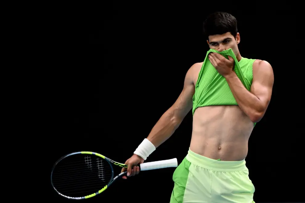 Fotos | El sufrimiento de Carlos Alcaraz en la semifinal en Australia ...