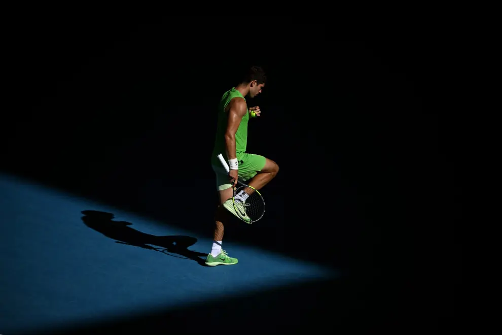 Fotos | El sufrimiento de Carlos Alcaraz en la semifinal en Australia ...