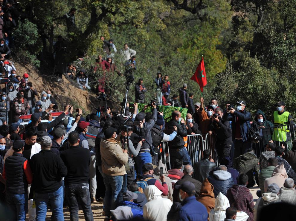 Marruecos entierra al pequeño Rayan después del frustrado rescate tras ...
