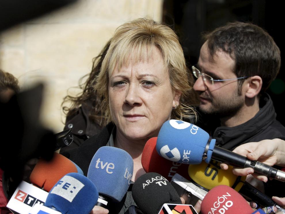 Marisol Aured, concejal del PP en La Muela, denuncia al ex escolta de ... Marisol Aured, concejal del PP en La Muela, denuncia al ex escolta de ...