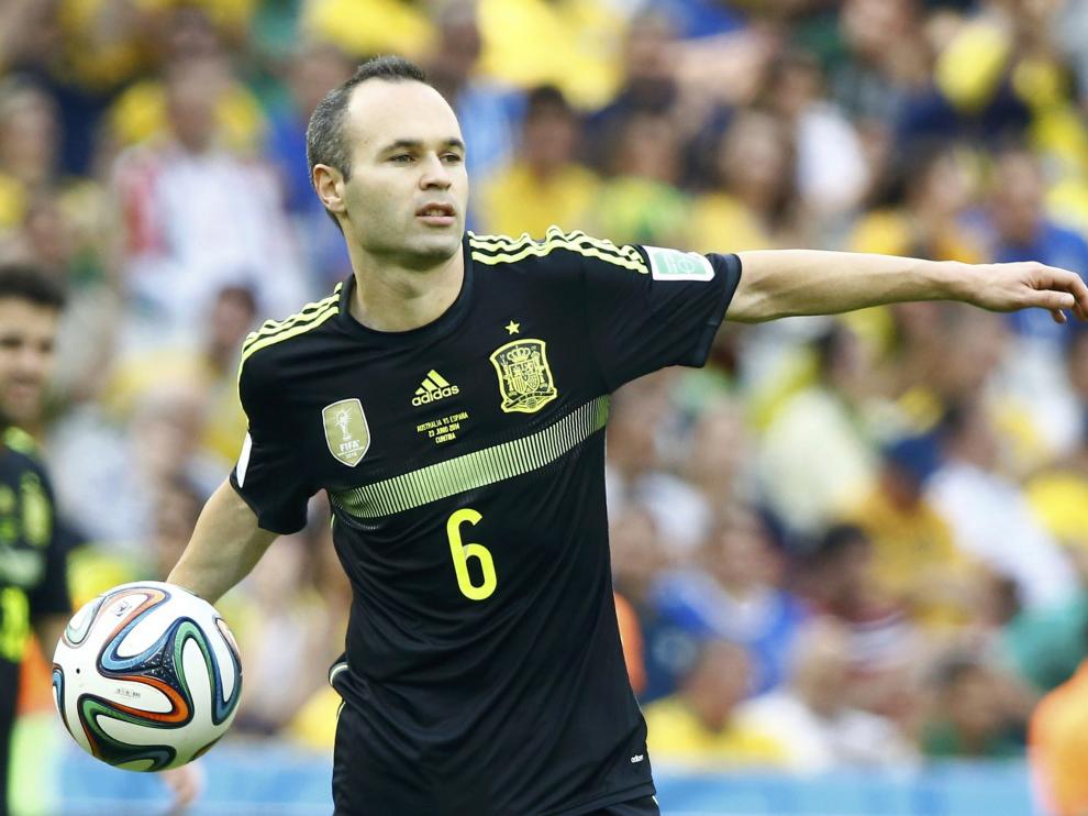 Iniesta: "Trabajaremos para volver a poner a España donde se merece"