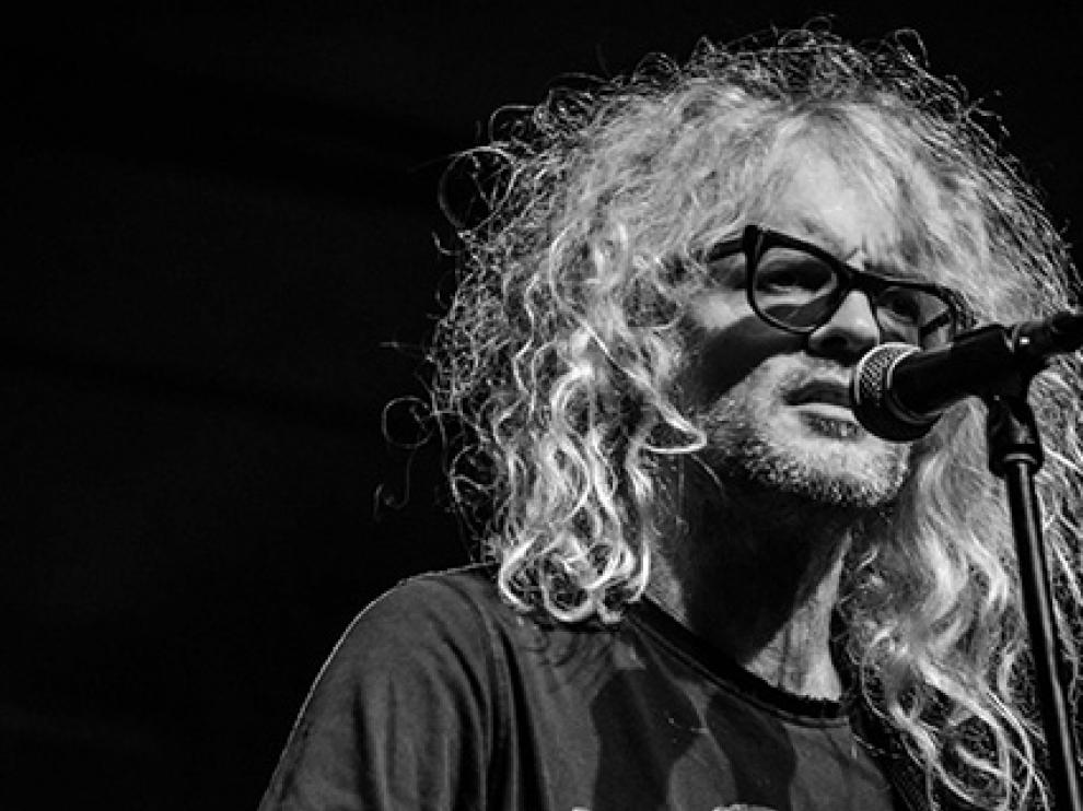 El pop psicodélico surrealista de Anton Barbeau llega al Teatro Arbolé ...