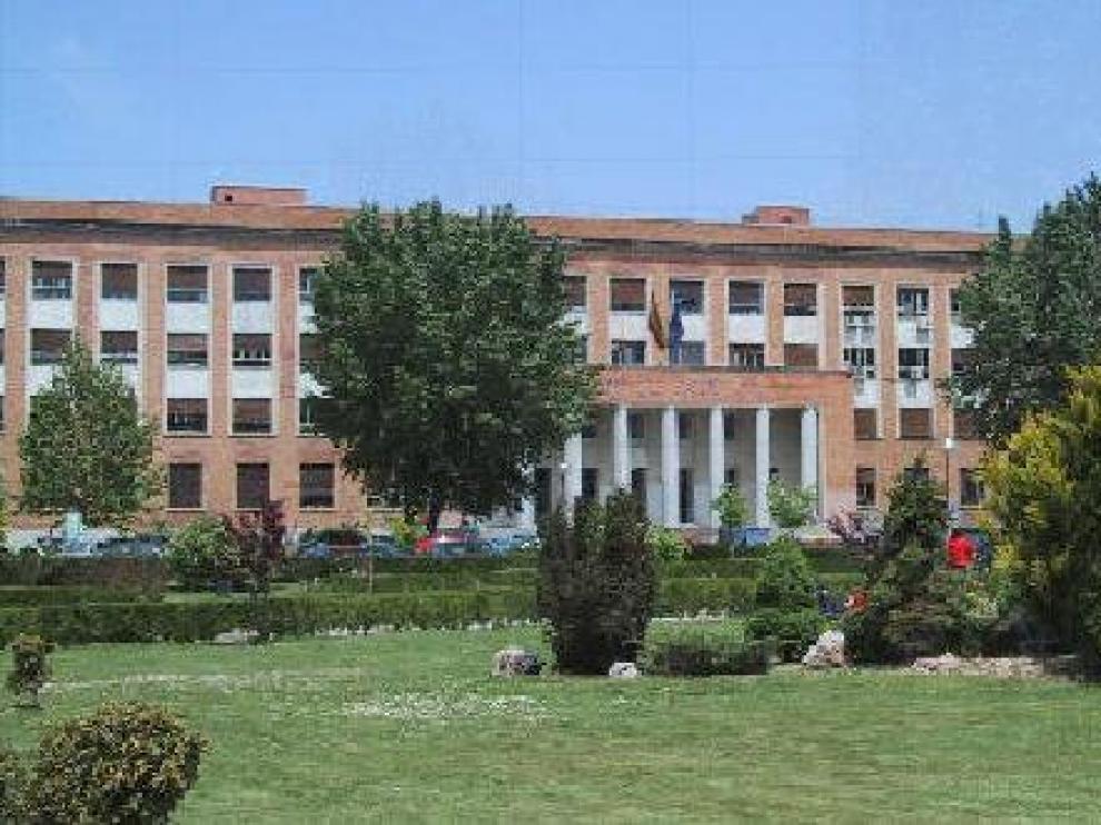 La Complutense prevé reducir sus facultades de 26 a 17 | Noticias de ...