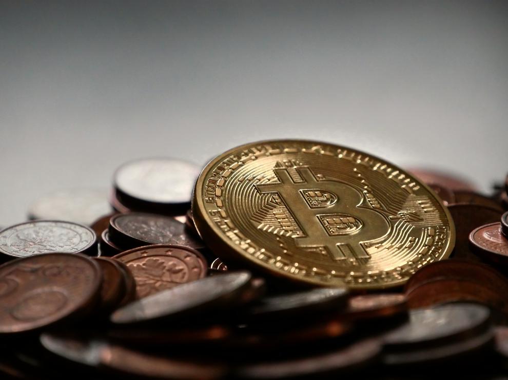 Bitcoins y otros tipos de monedas virtuales | Noticias de Economía en ...