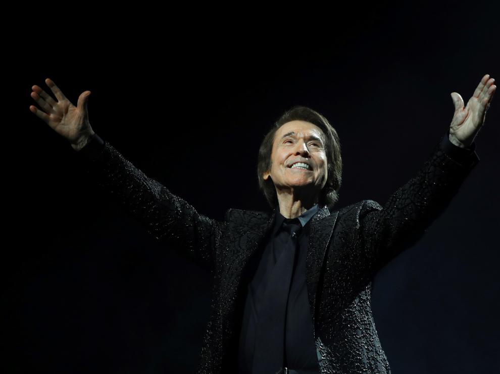 Raphael vuelve a casa por Navidad con el concierto más numeroso de la ...