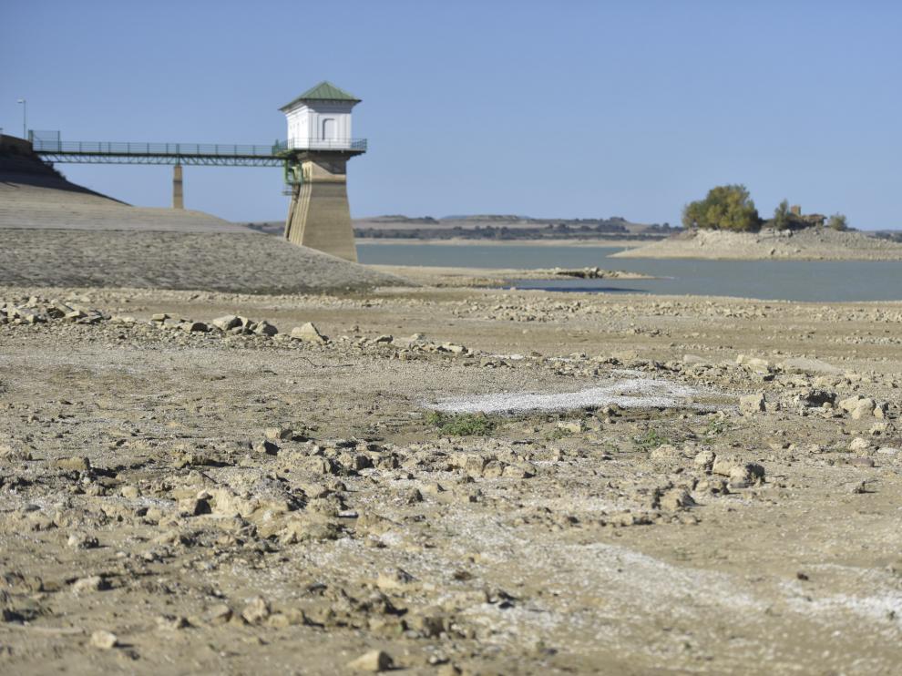 Mucha lluvia no significa recarga directa e inmediata de embalses, dice WWF
