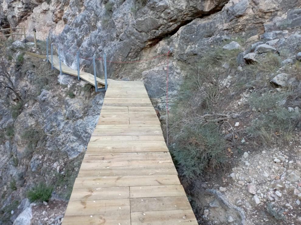 El Gobierno aragonés destina 400.000 euros a mejorar las pasarelas de ...