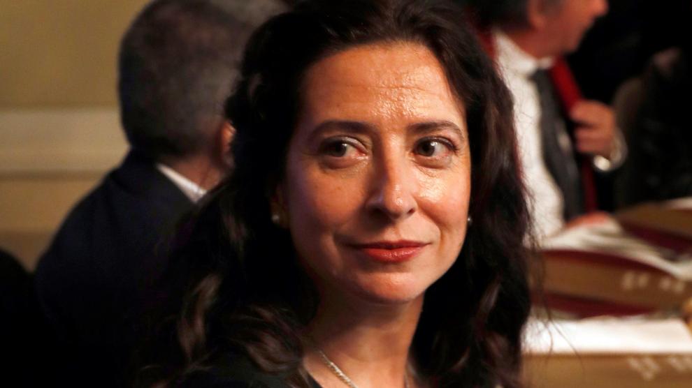 Ana Merino gana el 76 Premio Nadal con su primera novela, 'El mapa de ...