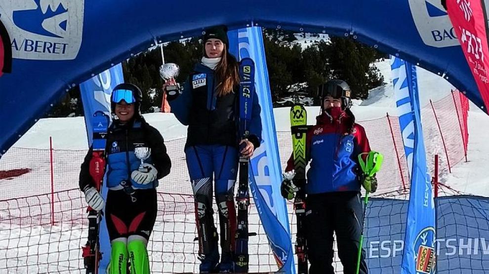 La aragonesa María Abad se cuelga el bronce en el trofeo en recuerdo a ...