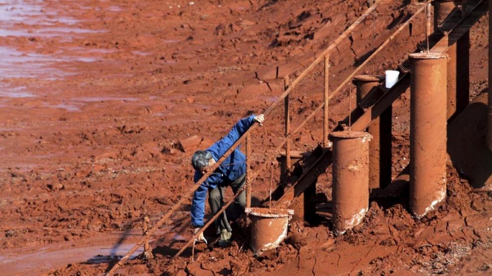 Lodo rojo. Un test sobre vertidos tóxicos