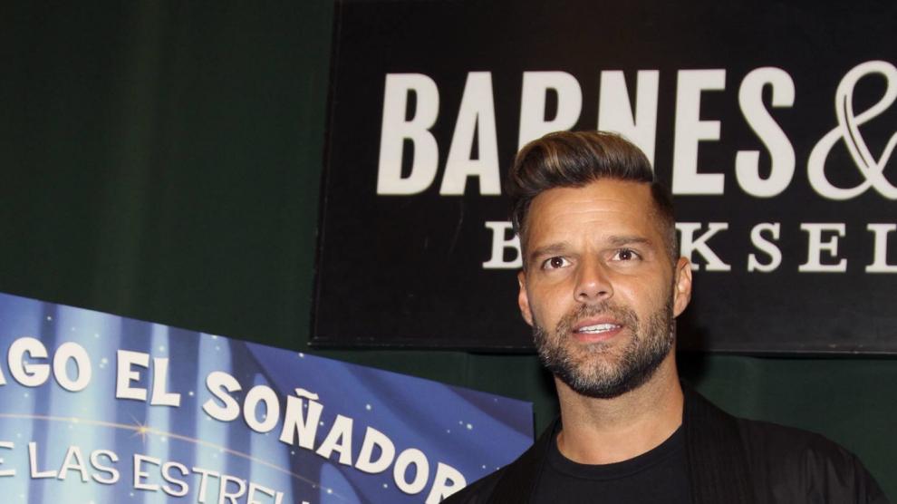 Ricky Martin insta "a soñar" como el protagonista de su libro infantil