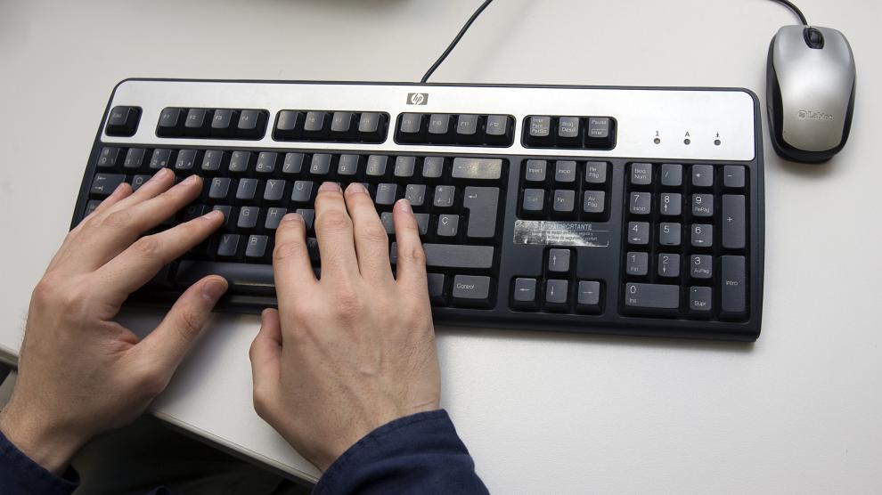 Escribir a mano o teclear ?Los ordenadores y el dolor muscular ...