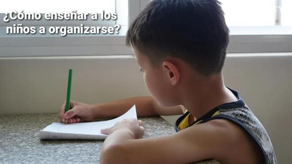 Vídeo: Pautas para ayudar a los niños a organizarse Vídeo: Pautas para ayudar a los niños a organizarse