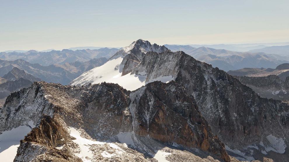 Aneto y Monte Perdido, cimas de referencia en los Pirineos | Noticias ...