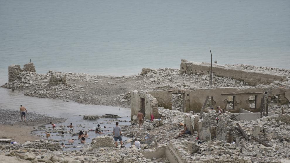 El Canal de Bardenas roza la emergencia en el año más seco de su historia