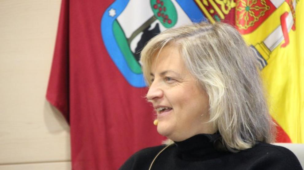 El juez del 'caso mascarillas' cita a la número dos de Almeida